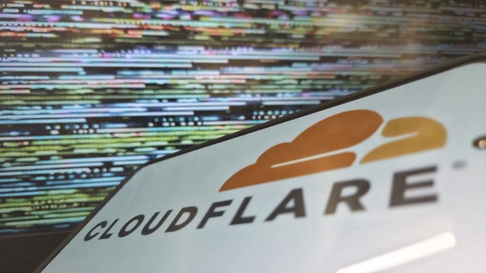 Cloudfare descarta ataque cibernético como motivo para queda